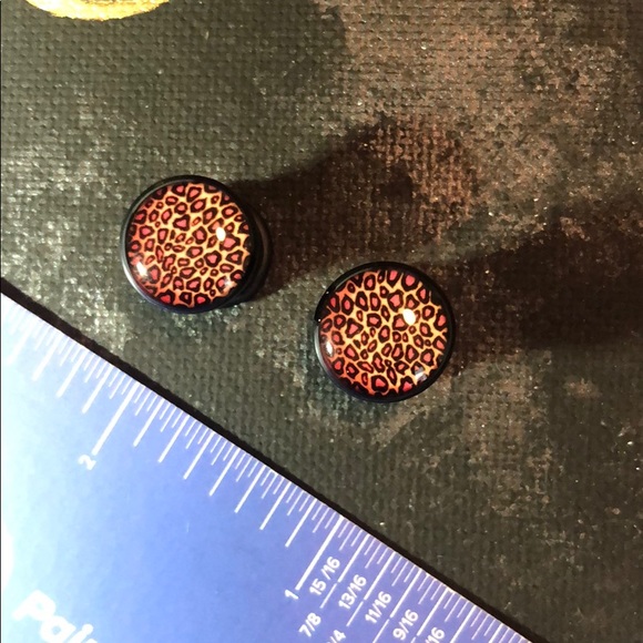 Morbid Metals | Jewelry | Nib Ear Gauges Hot Topic Plugs | Poshmark